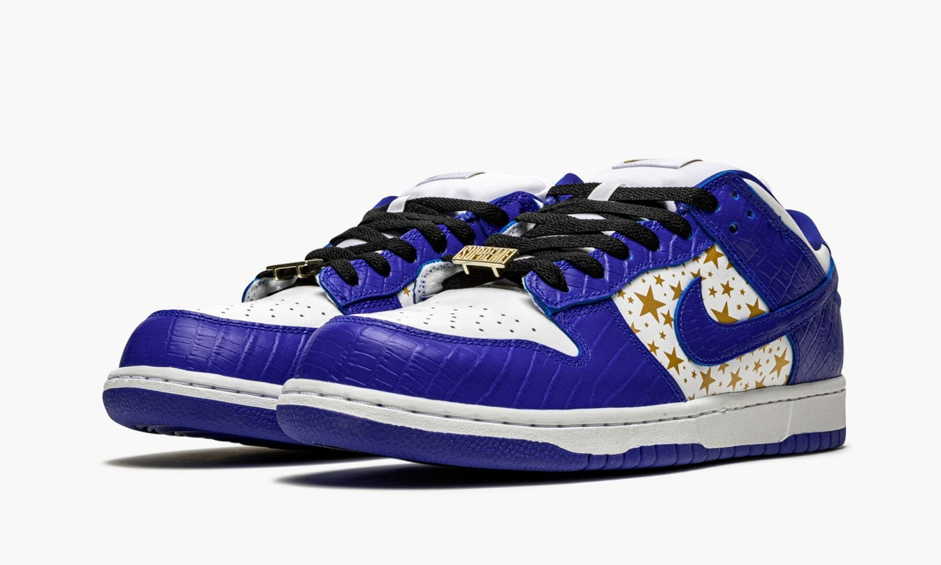 SB Dunk Low "Supreme - Stars - Hyper Blue" – WOWJAY